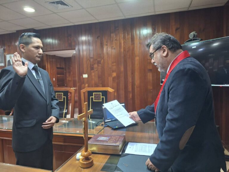 Magistrados Julissa Paola Bengoa Vergas y José Junior Gines Carrillo ...